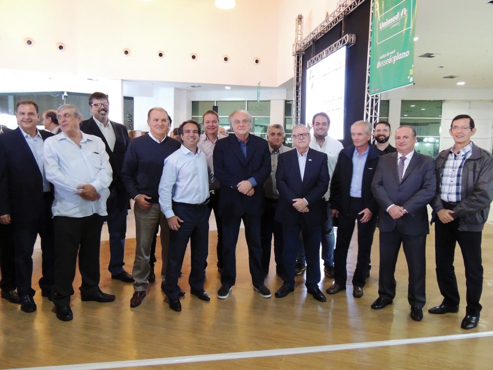 Palestra com Arnaldo Jabor marca abertura da FENACIL em Limeira | ACIL ...